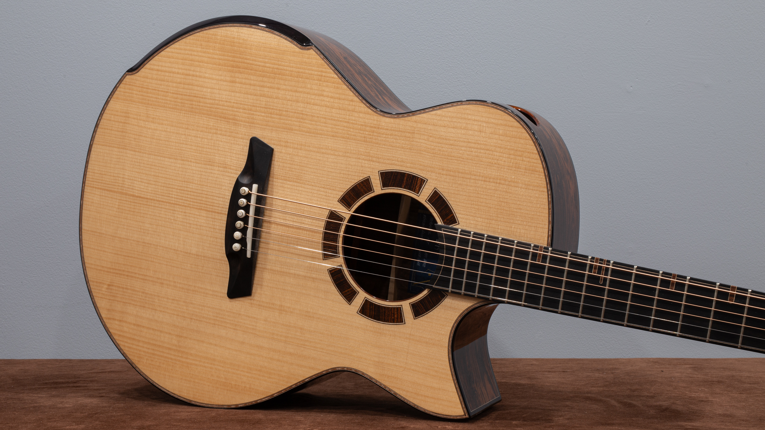 Hozen Blue Label SJ BO #21090194 – Brickhouse Guitars