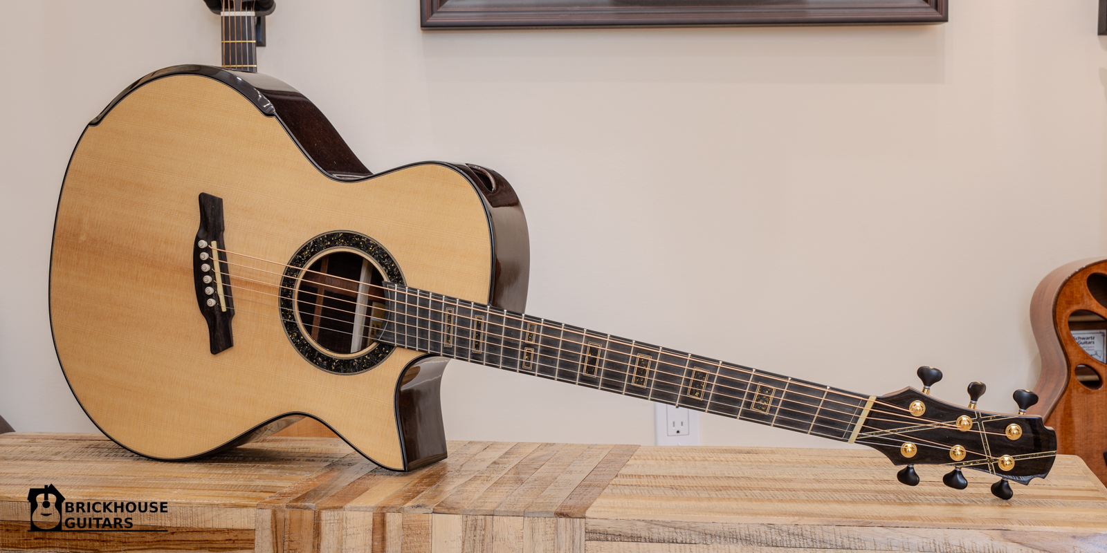 Hozen Gold Label SJ #2HO-1451 – Brickhouse Guitars